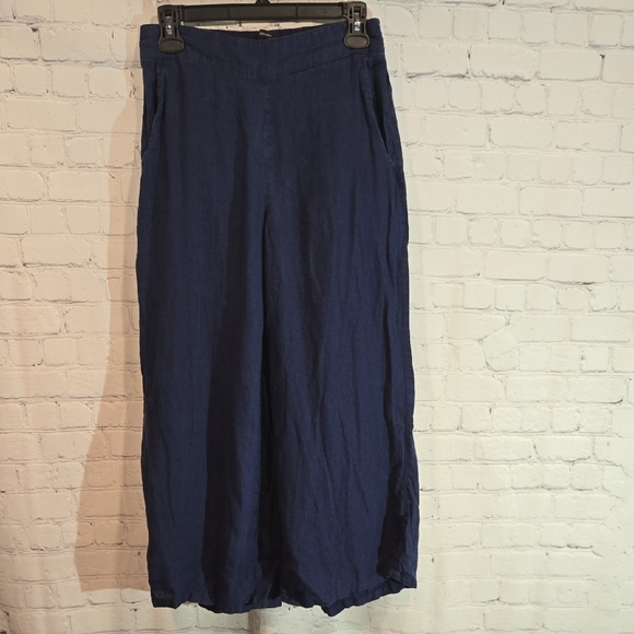 Tahari | Pants & Jumpsuits | Tahari Navy Blue Linen Wide Leg Crops ...